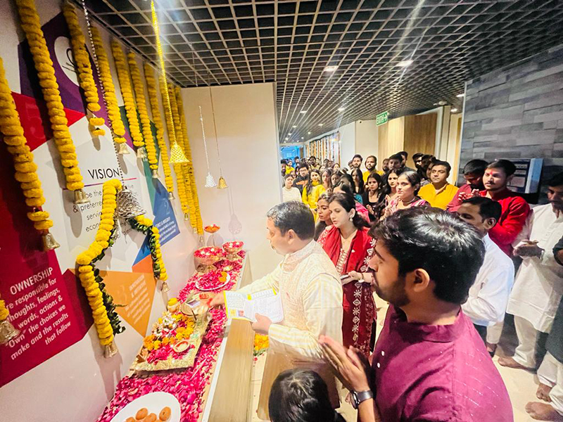 Best Career opportunities with Effectual services